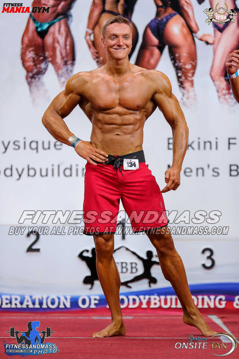 fitnessandmass.com | Fotógaléria | Men's Physique up to 180 cm | Fitness and Mass